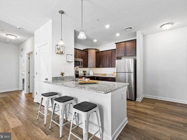 1001 Admiral Lane # 315