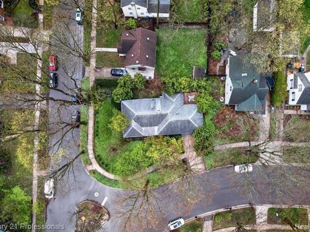 1001 Arborview Blvd, Ann Arbor, MI 48103