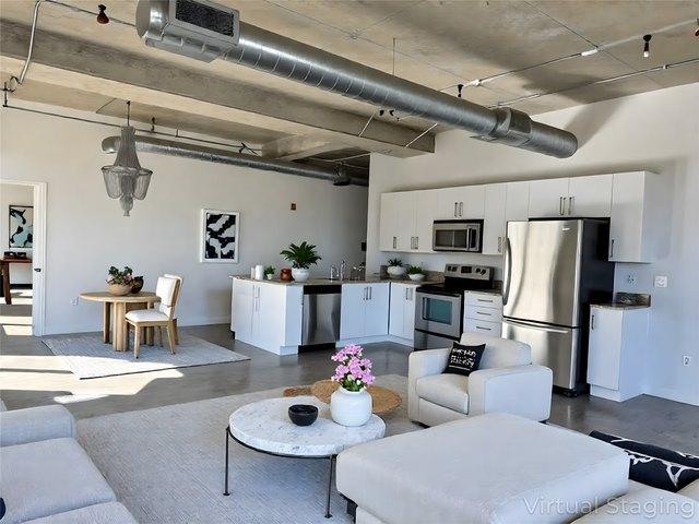 1001 Belleview St Apt 201, Dallas, TX 75215