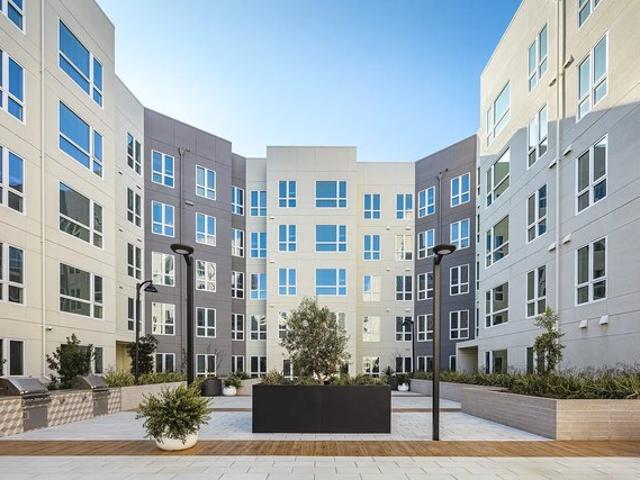 1001 Blossom Hill Rd, San Jose, CA 95123