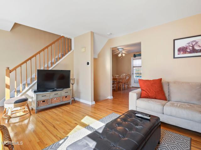 1001 Central Avenue Unit 5