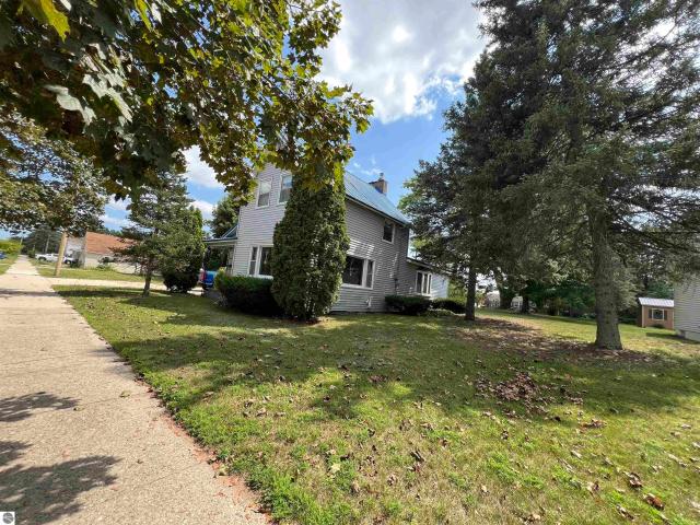 1001 Chestnut