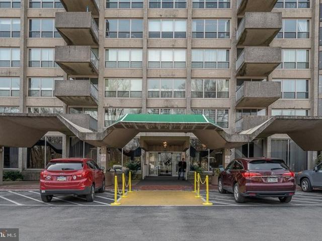 1001 City Ave Unit E1018, Wynnewood, PA 19096