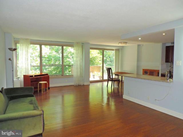 1001 City Avenue # E 923