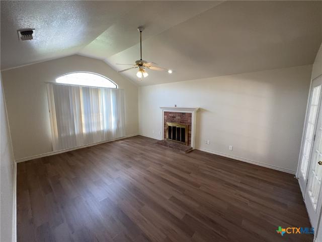 1001 Clairidge Avenue
