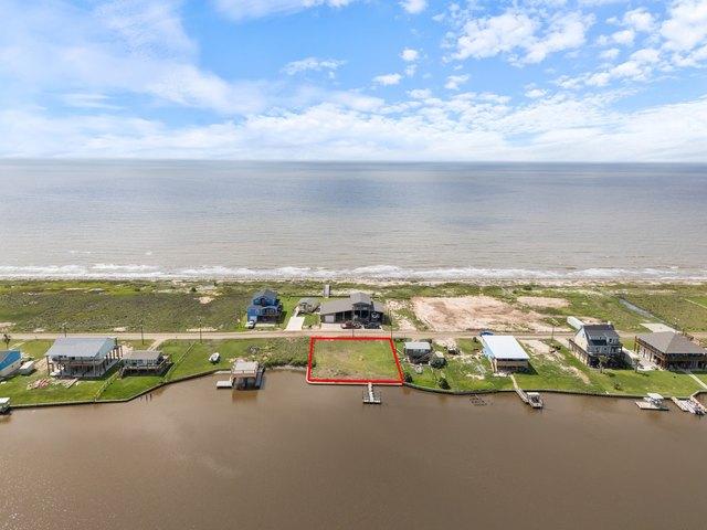 1001 County Road 230, Sargent, TX 77414