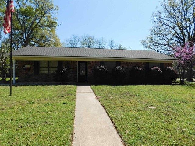 1001 Dogwood St, Gilmer, TX 75644