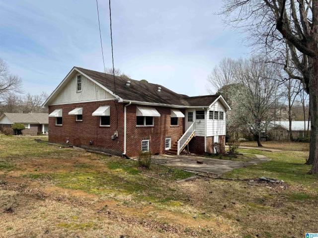 1001 Dover Lane