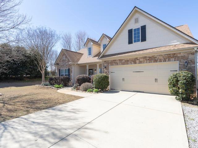 1001 Drakes Crossing