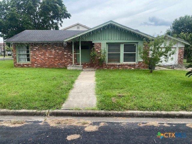 1001 Eisenhower St, Victoria, TX 77901
