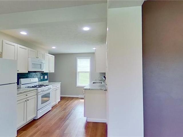 1001 Fairview Dr, Bethel Park, PA 15102 | MLS #1747 | Compass
