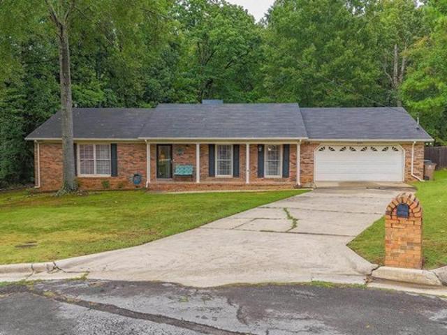 1001 Forest Pl SW, Decatur, AL 35603