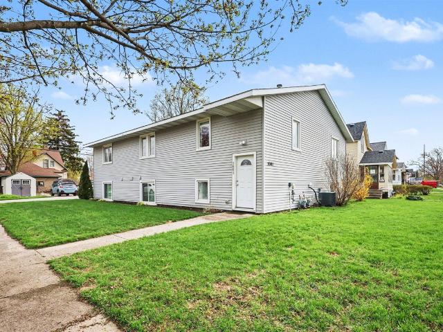 1001 Franklin Avenue