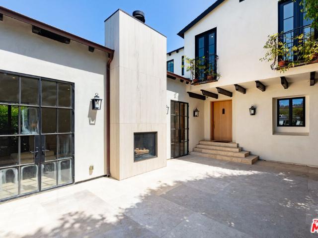 1001 Hanover Drive