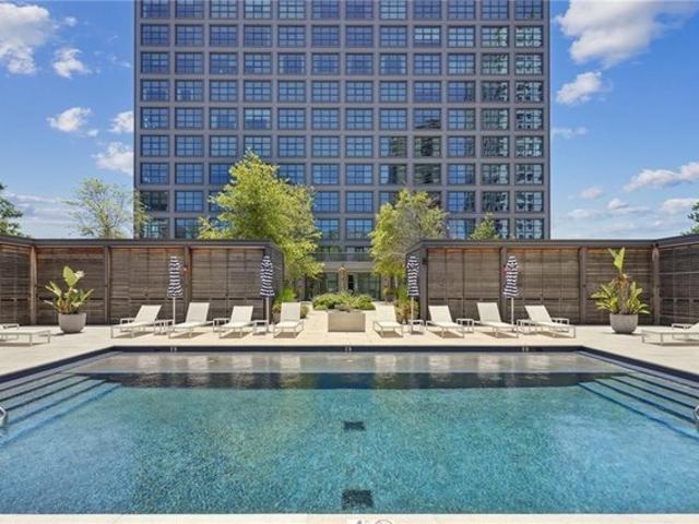 1001 Julia St Apt 9G, New Orleans, LA 70113