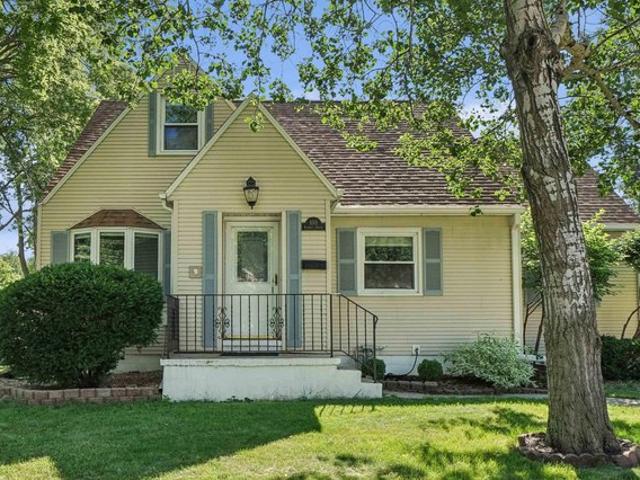 1001 Kimball Ave, Waterloo, IA 50702
