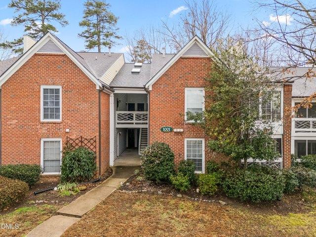 1001 Kingswood Dr Apt J, Chapel Hill, NC 27517