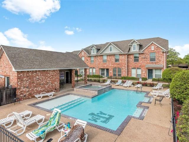 1001 Krenek Tap Road 1502