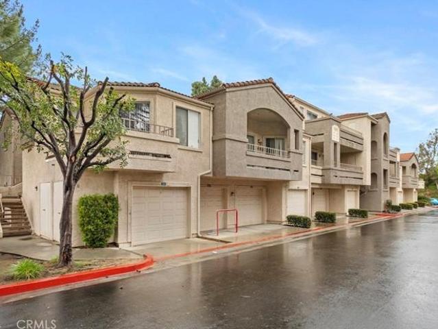 1001 La Terraza Cir #203, Corona, CA 92879