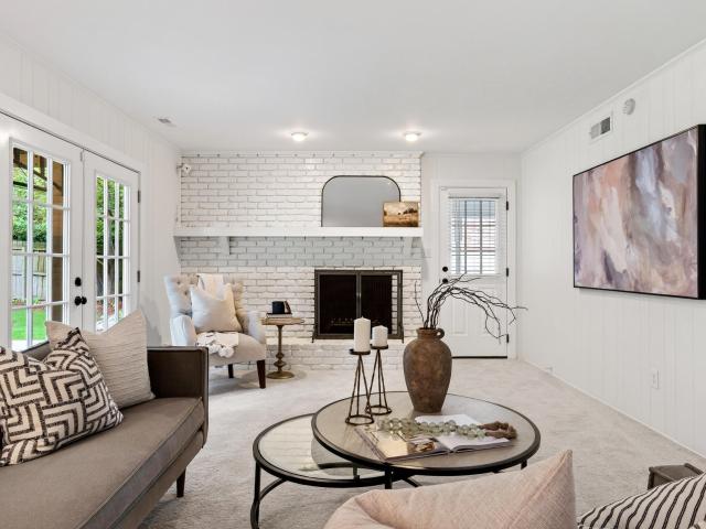 1001 Pebblebrook Drive