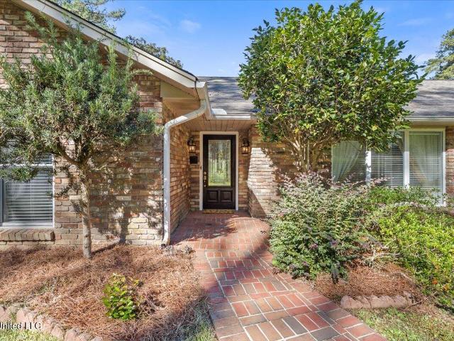 1001 Pinehurst Pl, McComb, MS 39648 | MLS #4129