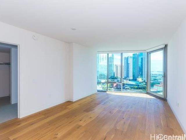 1001 Queen St Apt 1604, Honolulu, HI 96814
