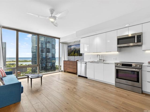 1001 Queen St, Unit 2110, Honolulu, HI 96814 | MLS #202607