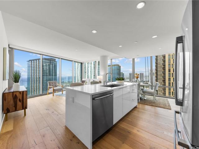 1001 Queen St, Unit 3101, Honolulu, HI 96814 | Compass