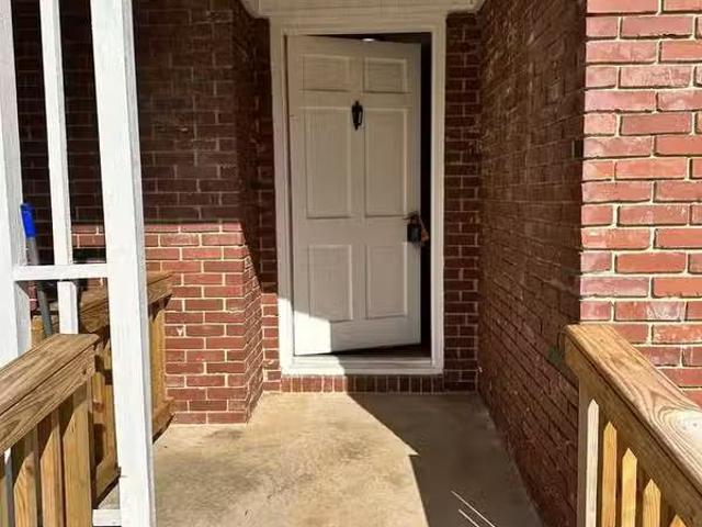 1001 Riverbend Drive 1 1001 Riverbend Rd Se