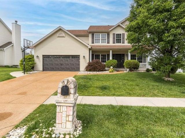 1001 Summersweet Dr, Saint Peters, MO 63376