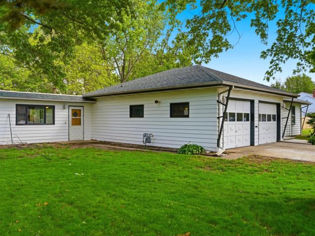 1001 Sunset Drive