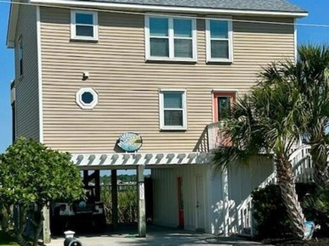 1001 S Topsail Dr, Surf City, NC 28445
