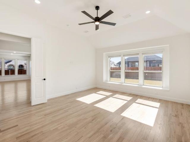 1001 Sedona Trl, Justin, TX 76247 | MLS #21059