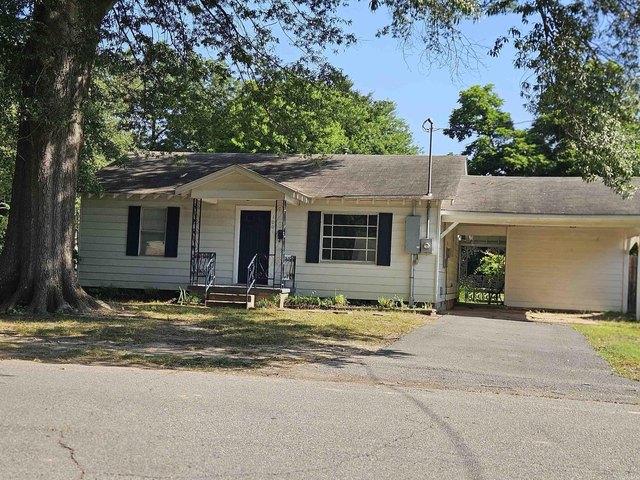 1001 Thelma St, Benton, AR 72015