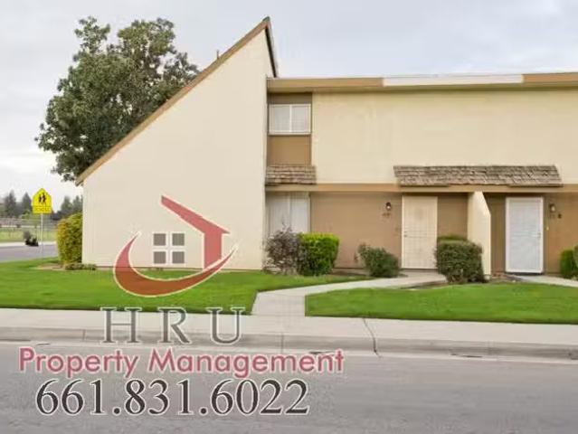 1001 Valhalla Dr #A, Bakersfield, CA 93309
