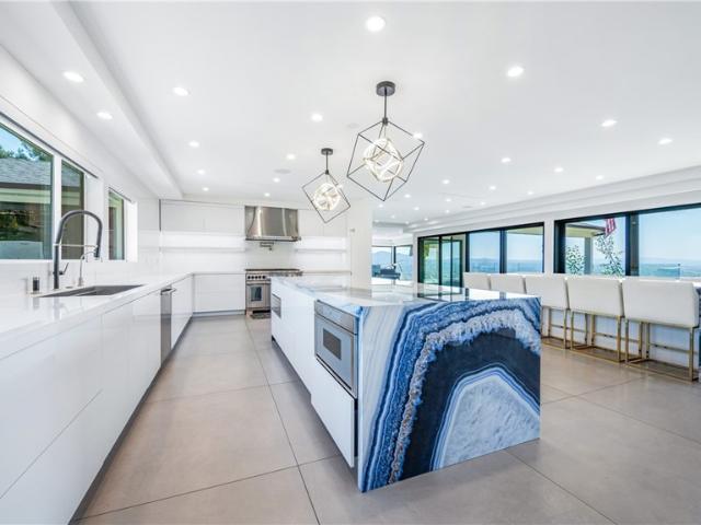 1001 Vía Alta, Burbank, CA 91501 | MLS #SR26076