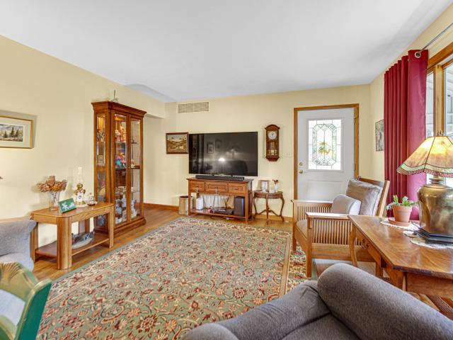 1001 W 39th Avenue