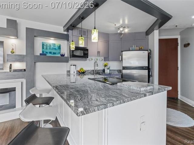 1001 W Jefferson Ave Unit 2H, Detroit, MI 48226