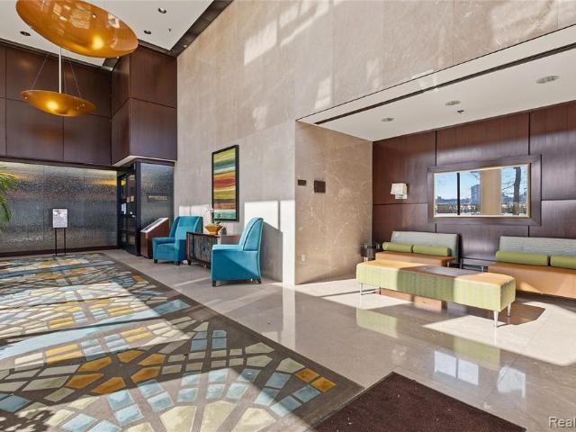 1001 W Jefferson Avenue # 18B