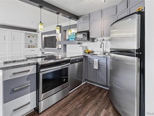 1001 W Jefferson Avenue # 2H
