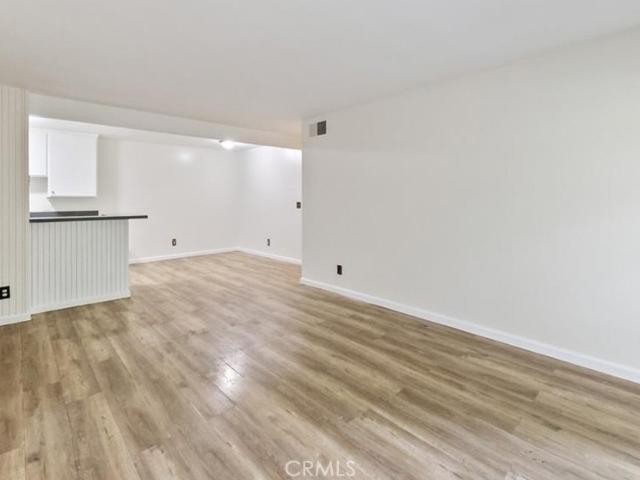 1001 W Macarthur