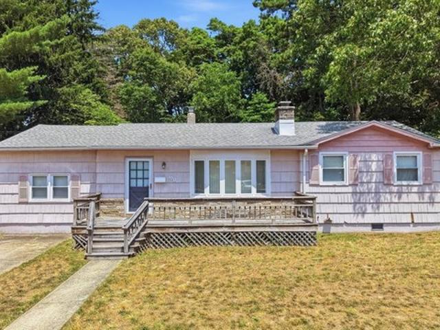 1001 Walnut Ave, Northfield, NJ 08225