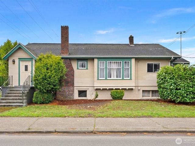 1001 Warren Ave, Bremerton, WA 98337