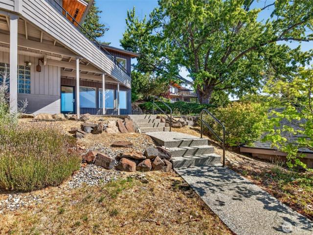 1001 Westmorland Drive