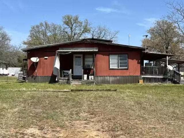 1001 Willow Creek Dr, Elgin, TX 78621 MLS 6349867
