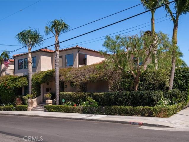 1001 4th St, Hermosa Beach, CA 90254 | MLS #SB26076