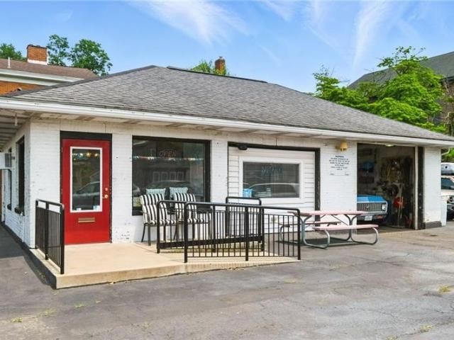 1001 5th Ave