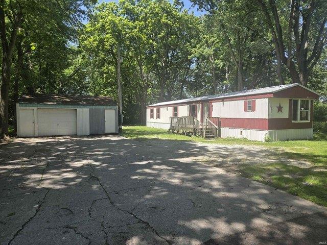 1001B Biddinger Ln, Washington, IN 47501