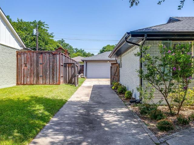 10023 Shadyview Drive