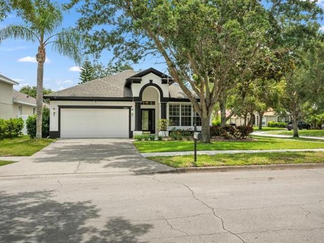 10023 Silk Grass Dr, Orlando, FL 32827